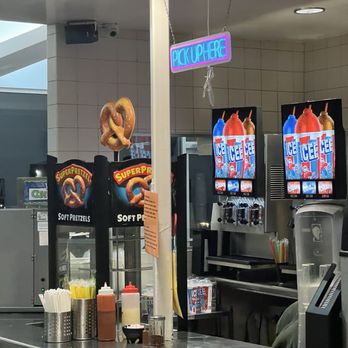 PARAMOUNT DRIVE IN THEATERS - Updated December 2025 - 298 Photos & 413 ...