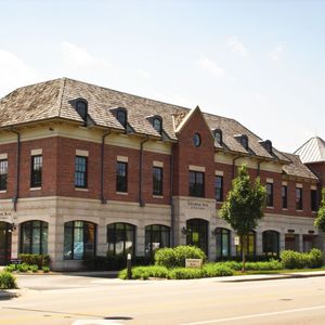 LAKE FOREST BANK & TRUST - Updated November 2025 - 10 Photos & 12 ...