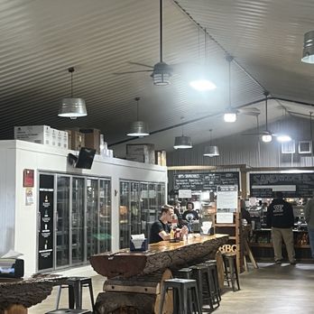 GRIST HOUSE BEER CRIB - Updated October 2025 - 45 Photos & 10 Reviews ...