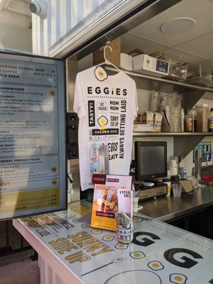 EGGIES - Updated August 2024 - 199 Photos & 99 Reviews - 4465 Mission ...