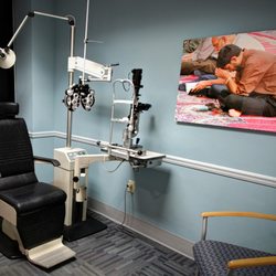 MITTLEMAN EYE - 32 Photos & 46 Reviews - Ophthalmologists - 2000 Palm ...