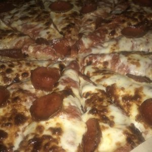 PIZZA DECK - 127 Photos & 147 Reviews - 9010 Curry Village Dr, Yosemite ...