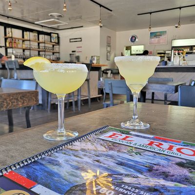 EL RIO MEXICAN & AMERICAN FOOD - Updated October 2025 - 123 Reviews ...