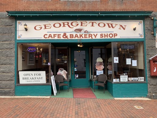 GEORGETOWN CAFE & BAKERY - 40 Photos & 124 Reviews - 21 S King St ...