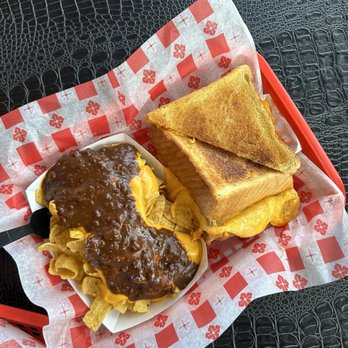 FRANKIE’S DAWG HOUSE - Updated December 2025 - 292 Photos & 183 Reviews ...