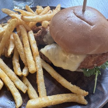 BOURBONS CRAFT KITCHEN AND BAR - Updated January 2025 - 89 Photos & 42 ...