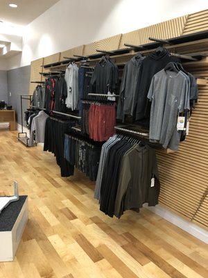 SUPER RUNNERS SHOP - Updated December 2025 - 26 Reviews - 805 3rd Ave ...