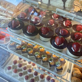 ASSAL PASTRY - Updated August 2025 - 399 Photos & 470 Reviews - 14130 ...