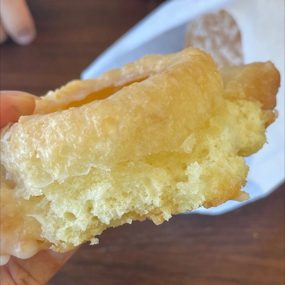 WILLIAM’S DONUTS - Updated January 2026 - 99 Photos & 103 Real Reviews ...