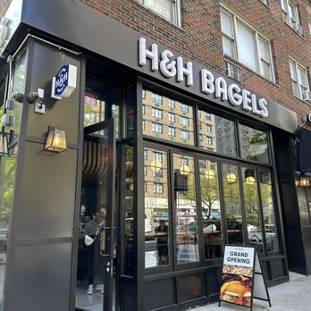 H&H BAGELS - Updated October 2024 - 17 Reviews - 429 3rd Ave, New York ...