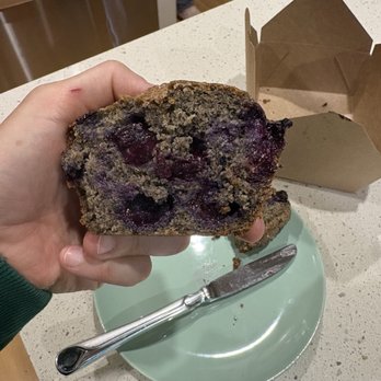 M’S BAKERY - Updated December 2025 - 40 Photos & 47 Reviews - 330 SW ...