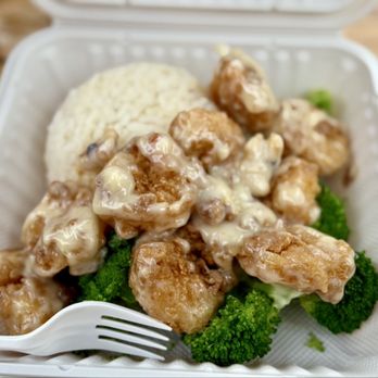 GOLDEN TRIANGLE ASIAN FUSION - Updated December 2024 - 303 Photos & 83 ...