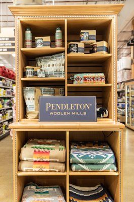 WILCO FARM STORE - PETALUMA - 92 Photos & 34 Reviews - 1390 N McDowell ...