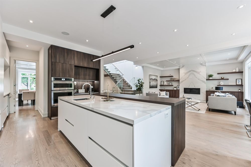 AVIRA HOMES - Updated January 2025 - 60 Photos - 276 Danforth Avenue, Toronto, Ontario, Canada ...