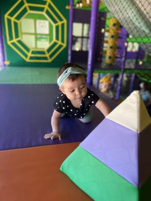 KIDS CLUB - Updated December 2025 - 104 Photos & 29 Reviews - 3440 ...