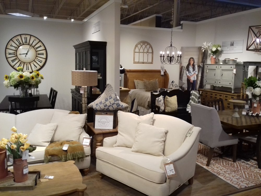 HOM FURNITURE - Updated November 2025 - 19 Photos - 9519 State Rd16 ...
