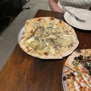 FLATBREAD COMPANY - Updated March 2025 - 726 Photos & 871 Reviews - 72 ...