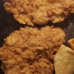 BOMBSHELLS RESTAURANT & BAR - Updated July 2024 - 260 Photos & 486 ...