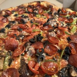 ZEE’S PIZZERIA - Updated November 2025 - 240 Photos & 196 Reviews ...