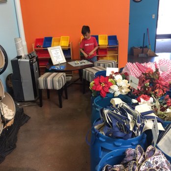 CHILD CREATIVITY LAB - 76 Photos & 50 Reviews - 1901 Carnegie Ave ...