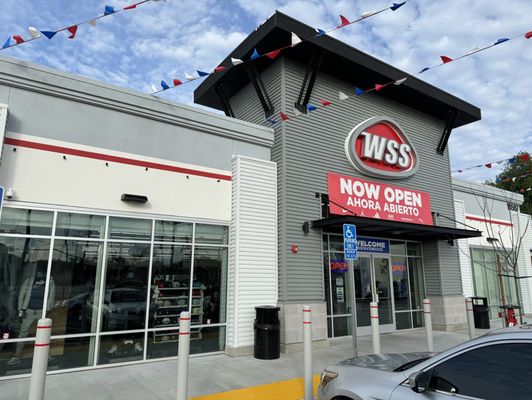 WSS - Updated May 2025 - 12 Reviews - 13567 Telegraph Rd, Whittier ...