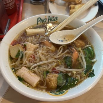 PHO HOA NOODLE SOUP - Updated April 2025 - 227 Photos & 190 Reviews ...
