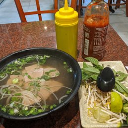 PHO 16 EXPRESS - Updated December 2025 - 183 Photos & 128 Reviews ...