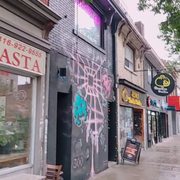 FREEPLAY TORONTO - 27 Photos - Arcades - 300 College Street, Toronto ...