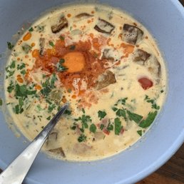 BUTTERCUP - Updated April 2025 - 109 Photos & 177 Reviews - 35915 Hwy ...