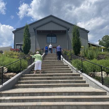 THREE FOX VINEYARDS & BREWERY - Updated October 2025 - 399 Photos & 230 ...