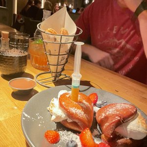 THE ALCHEMIST - 114 Photos & 43 Reviews - 63-66 St Martin's Ln, London ...