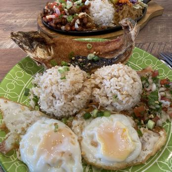 CHEBOGZ - Updated November 2024 - 227 Photos & 95 Reviews - 2710 Beacon ...