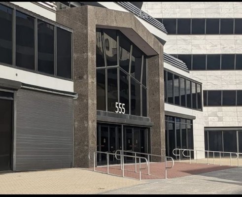 TASTE AT 555 - Updated May 2024 - 12 Photos - 555 N Carancahua St ...