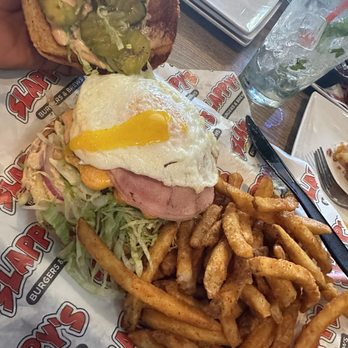 SLAPPY’S BURGERS & BREWS - Updated May 2025 - 372 Photos & 331 Reviews ...