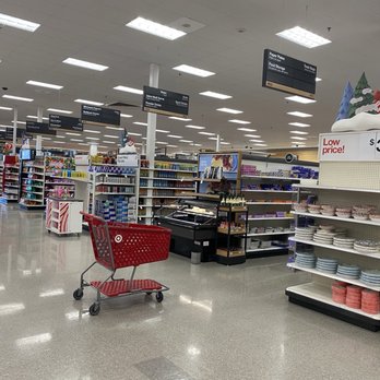 TARGET - Updated October 2025 - 30 Photos & 38 Reviews - 10445 Reed St ...