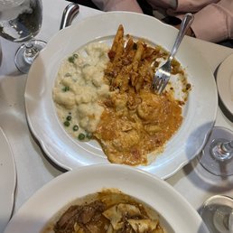 AVANTI - Updated November 2025 - 252 Photos & 383 Reviews - 2728 E ...