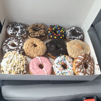 COSMIC DONUTS - Updated December 2025 - 40 Photos & 23 Reviews - 34266 US Hwy 19 N, Palm Harbor ...