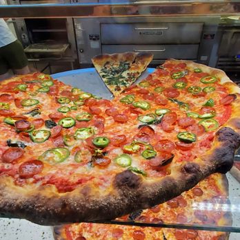 CELLO’S PIZZERIA - Updated October 2024 - 34 Photos & 20 Reviews - 36 ...