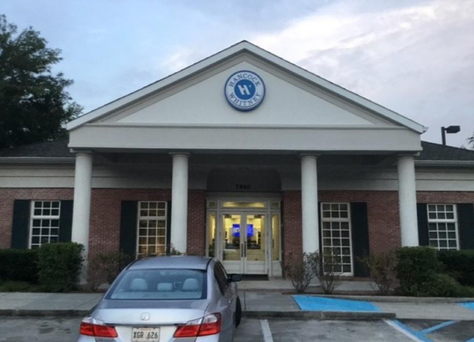 HANCOCK WHITNEY - Updated August 2024 - 7980 Jefferson Hwy, Baton Rouge ...