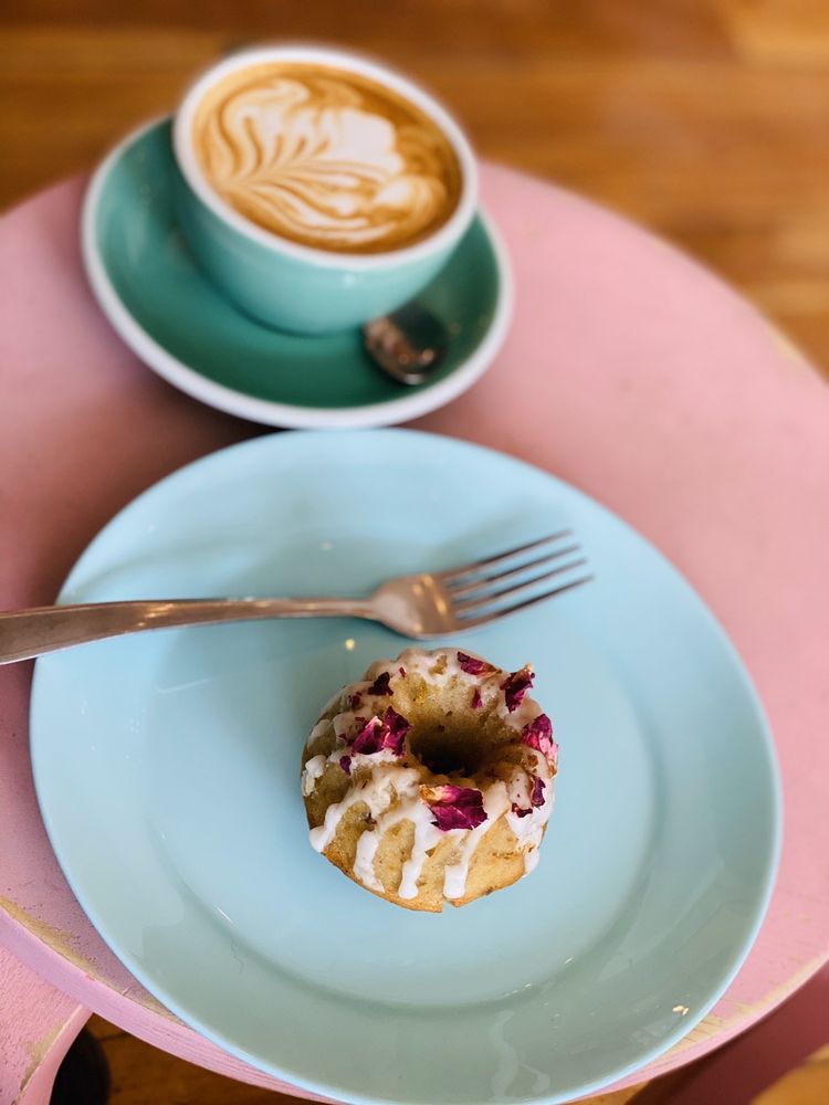 PASTEL RITA - 127 Photos & 22 Reviews - 5761 Boulevard St-Laurent ...