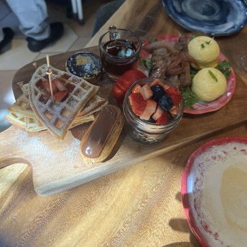 THE READING ROOM - Updated July 2024 - 46 Photos & 20 Reviews - 429 ...