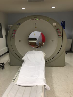 HILL IMAGING CENTER - GLENDORA - Updated December 2024 - 24 Photos & 92 ...