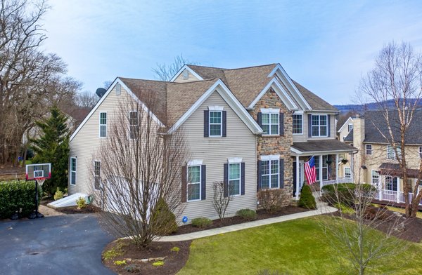 DANIEL WITT REAL ESTATE GROUP - Updated October 2024 - Contact Agent ...