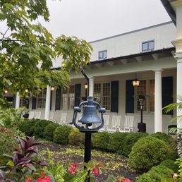 BLUE BELL INN - Updated November 2025 - 349 Photos & 424 Reviews - 601 ...