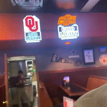 REFZ SPORTS BAR & GRILL - Updated October 2025 - 41 Photos & 25 Reviews ...