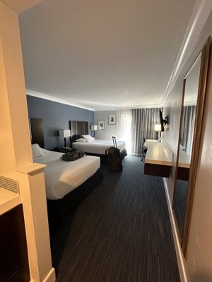 THE PACIFIC INN - Updated June 2024 - 265 Photos & 193 Reviews - 600 ...