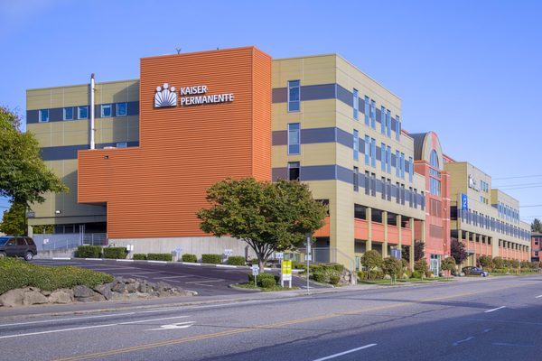 KAISER PERMANENTE EVERETT MEDICAL CENTER - Updated January 2026 - 11 ...