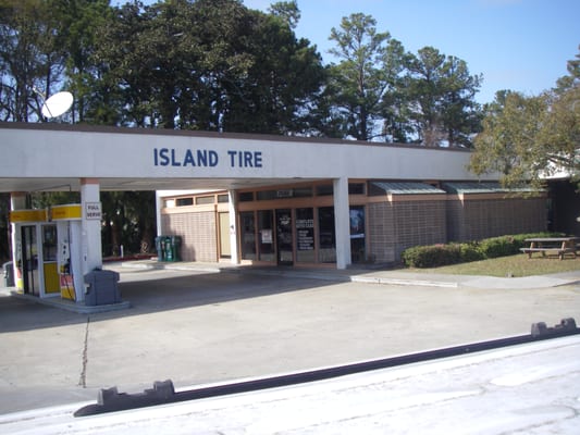 ISLAND TIRE & AUTOMOTIVE SERVICES - Updated January 2026 - 14 Photos ...