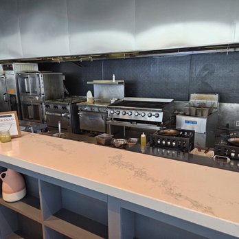 NEW SOUTH KITCHEN - Updated August 2024 - 21 Photos & 14 Reviews - 190 ...