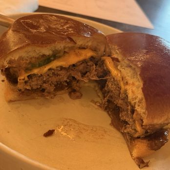 MELROSE - Updated July 2025 - 214 Photos & 167 Reviews - 2517 Ralph St ...